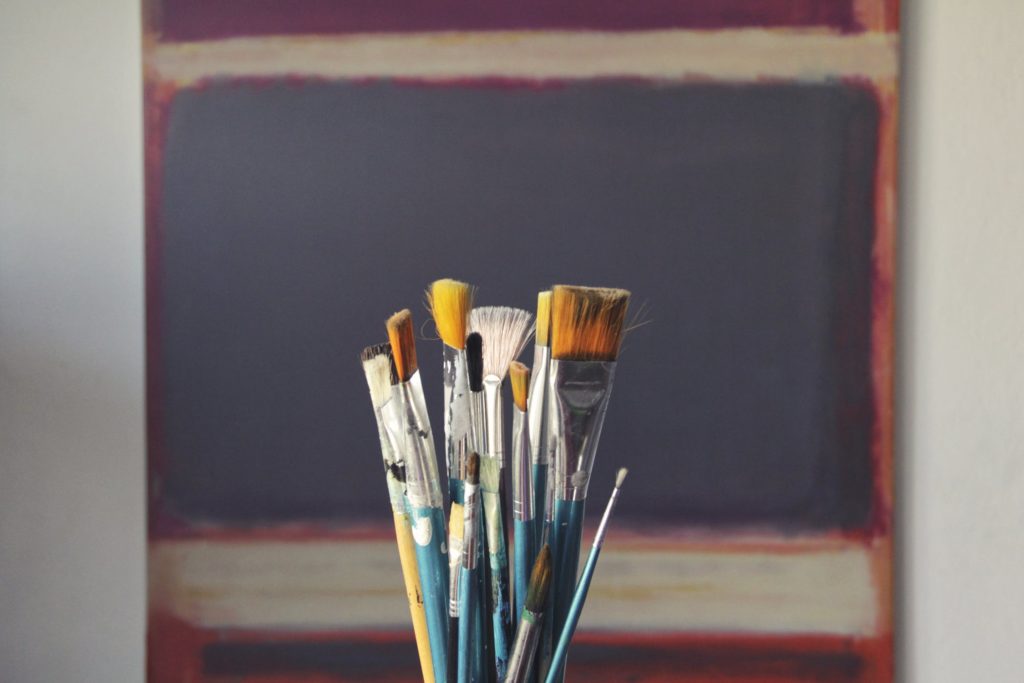4 Effective Uses for Lacquer Thinner | Hi-Tek Products